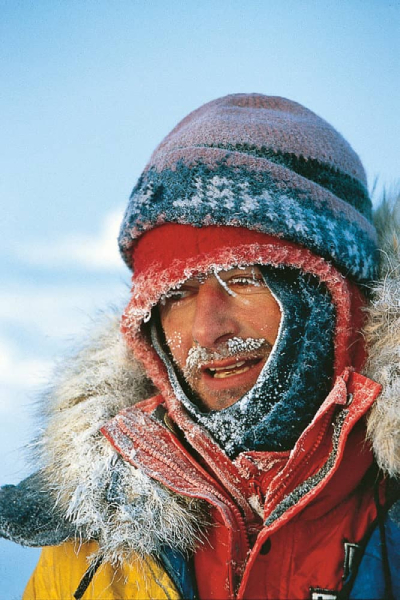 Jean-Louis Etienne, Expeditions, biographie, bibliographie