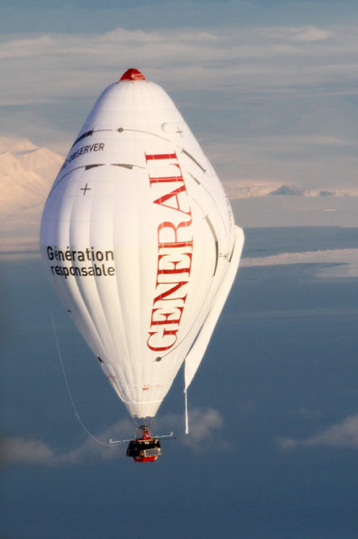 Jean-Louis Etienne, Expeditions, biographie, bibliographie